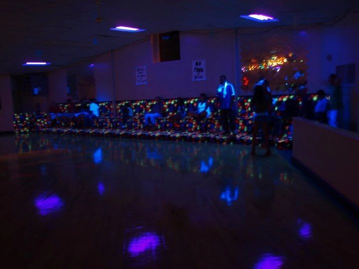 Home Page [funkysskatecenter.com]
