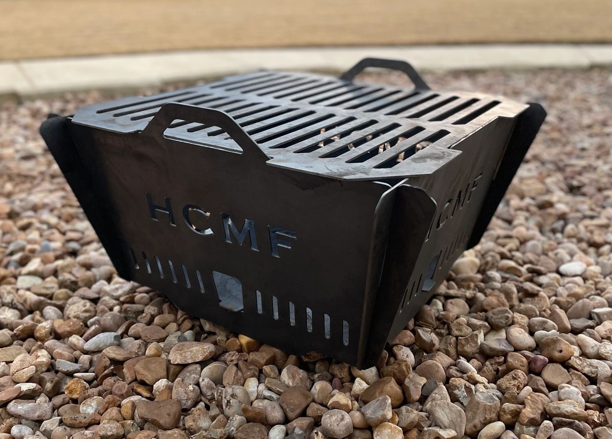 Collapsible Fire Pit/Grill