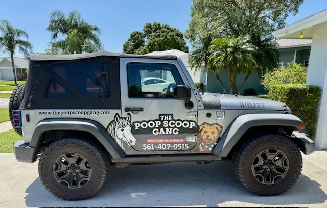 Clean Yards & Barns with Palm Beach County's Poop Scoop Pros