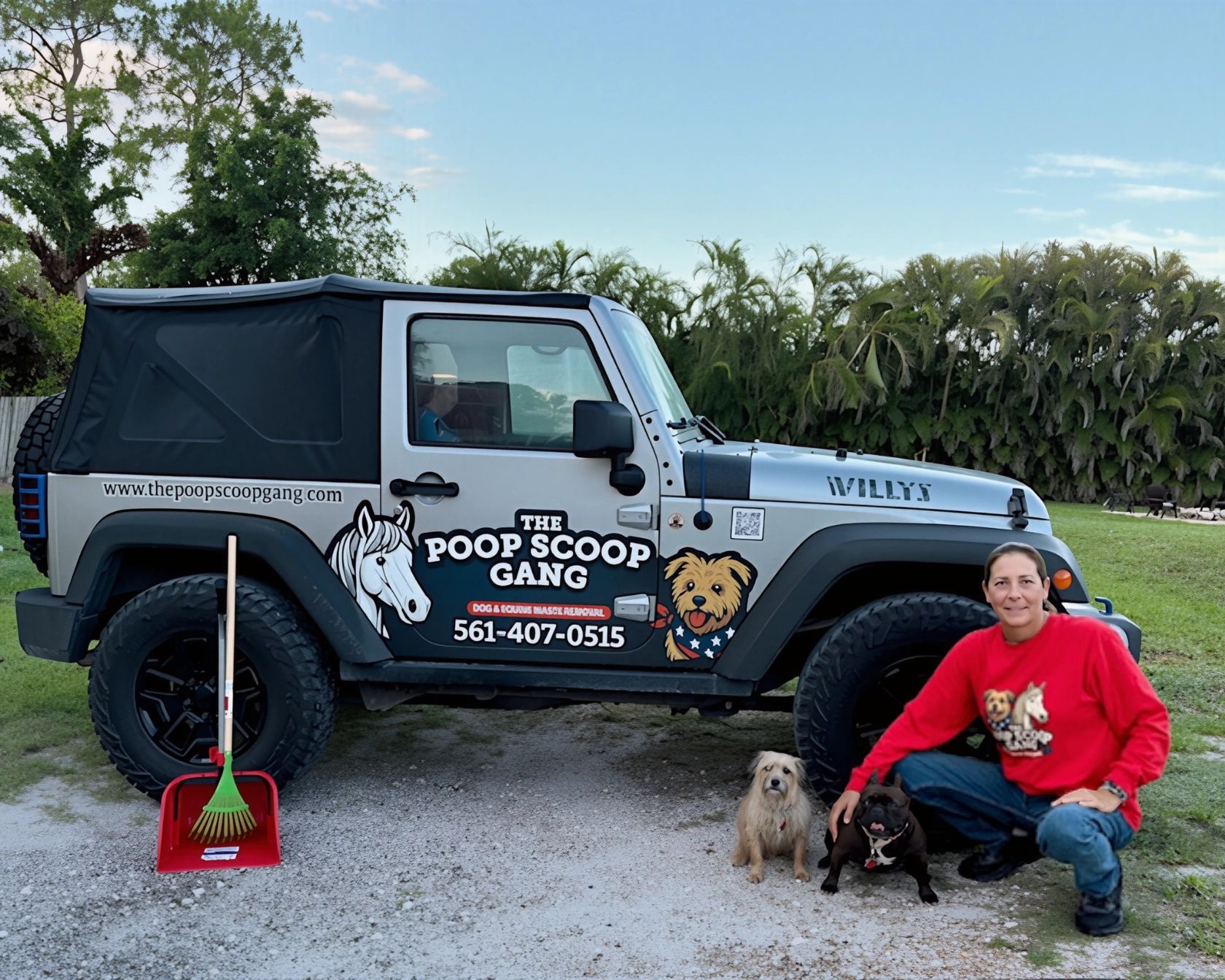 Clean Yards & Barns with Palm Beach County's Poop Scoop Pros