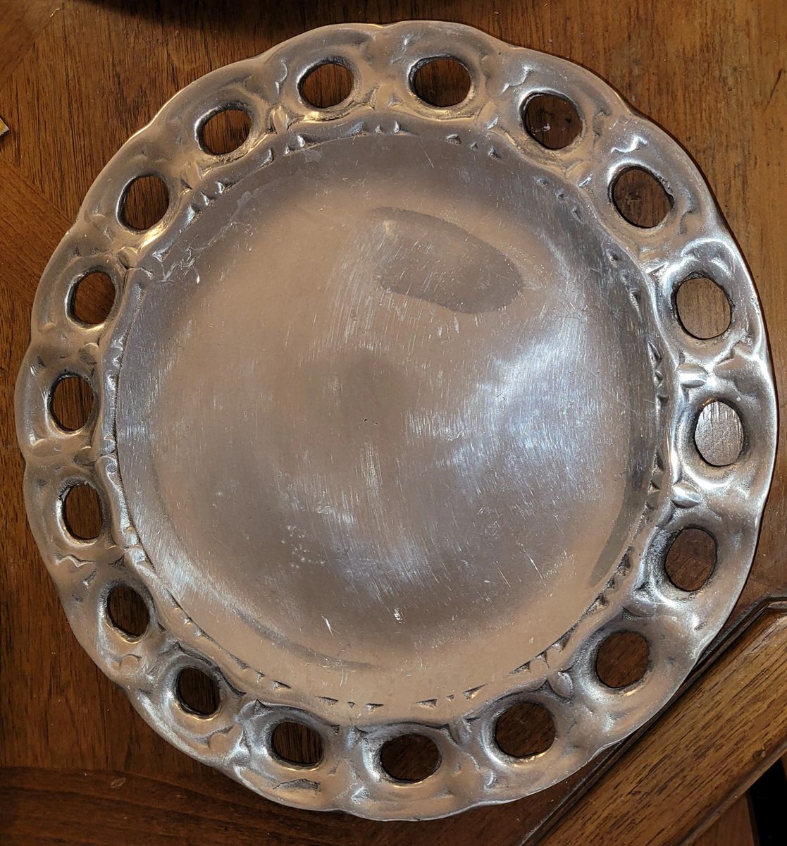 Decorative serving platter