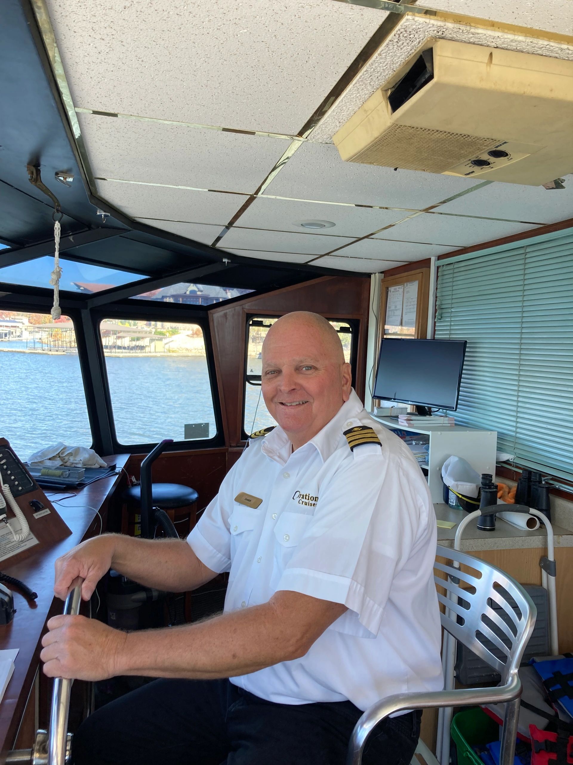 Lake Ozark Boat Captain - Book a Charter with Us