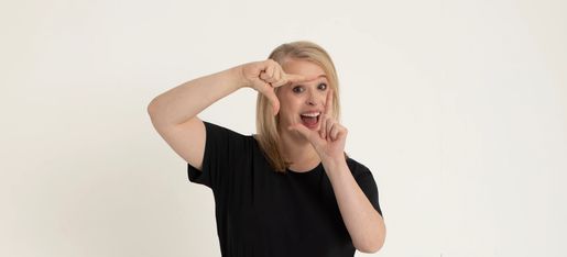 Hayley Ellis Comedian - Comedy, Stand Up, Comedian