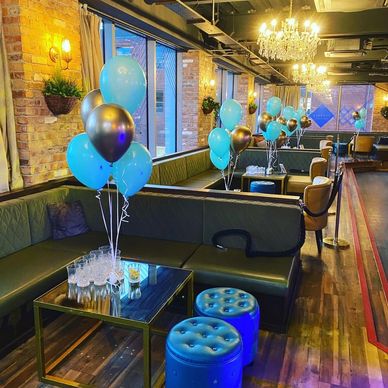 Annie's Balloons - Balloon Arches, Light Up Balloon Numbers