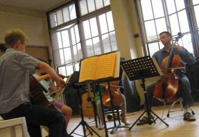 Cello Lessons - Phinney School of Music | Phinney School of Music
