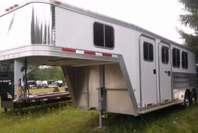 VERSATILE TRAILER SALES