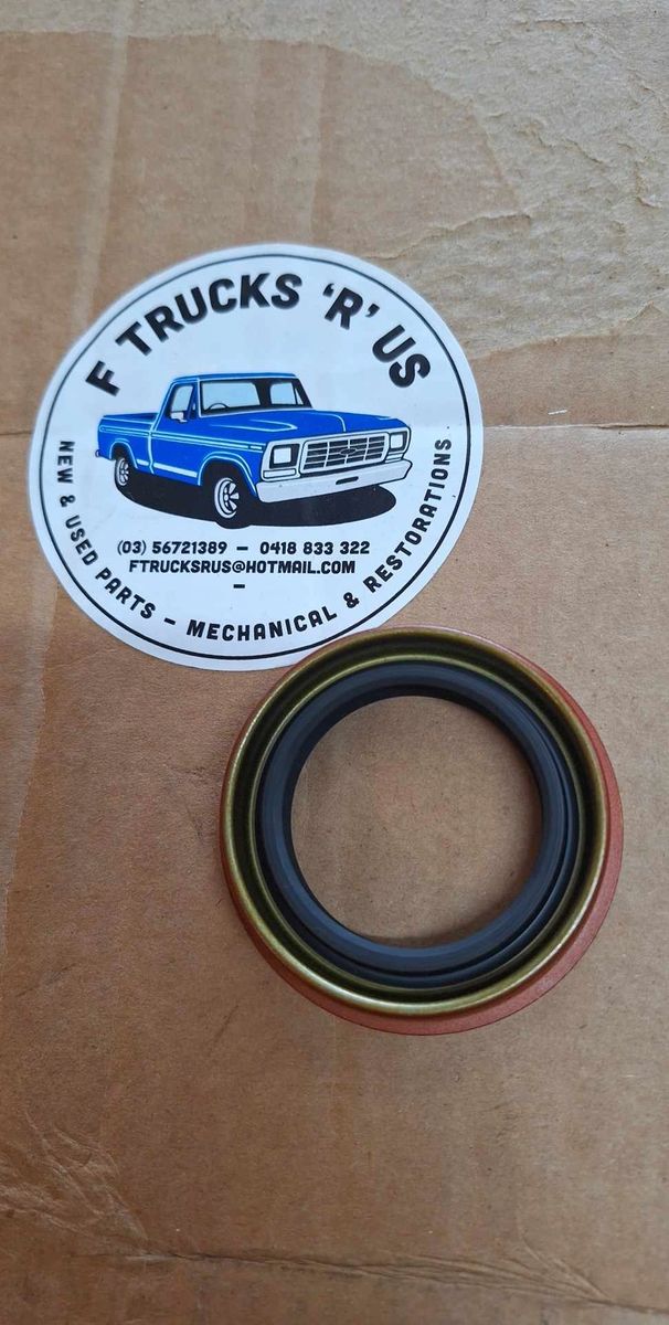 Ford F100 Bronco F150 8.8 Rear Diff Pinion Seal