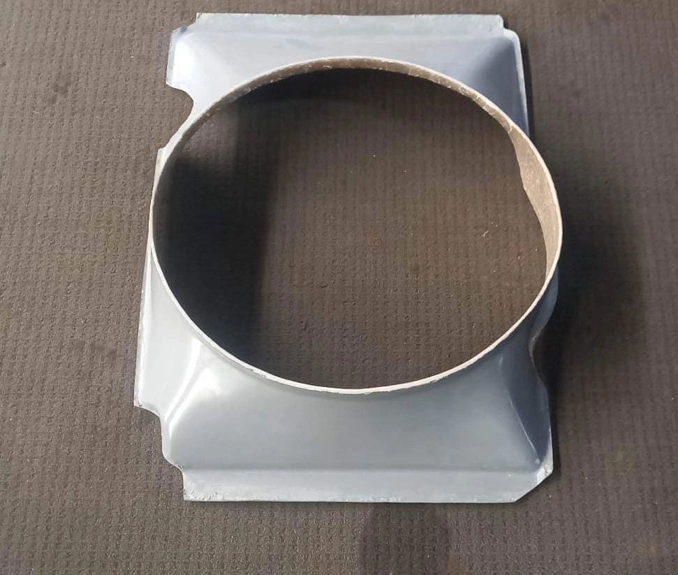 Ford F100 F250 F350 2WD and 4WD Radiator Fan Cowl V8
