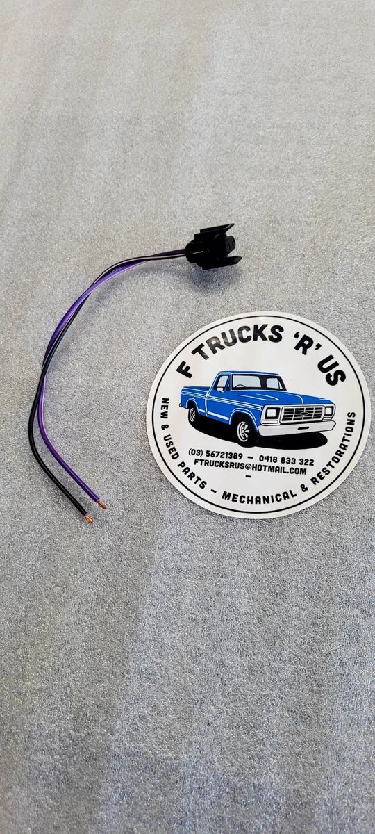 Ford F100 F250 F350 Reverse Switch 4 / 5 Speed Manual Transmission Pigtail