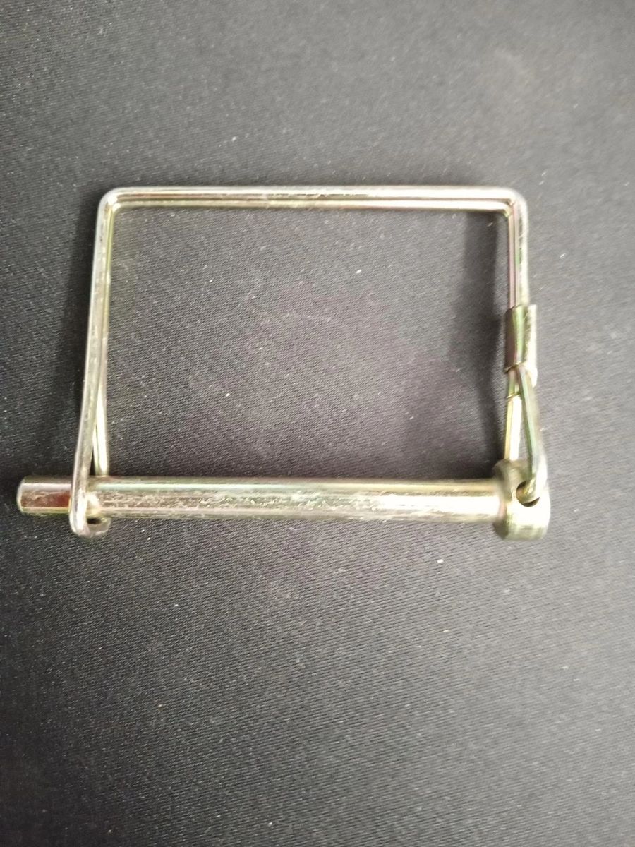 FIFTHWHEEL LANDING GEAR LEG PIN