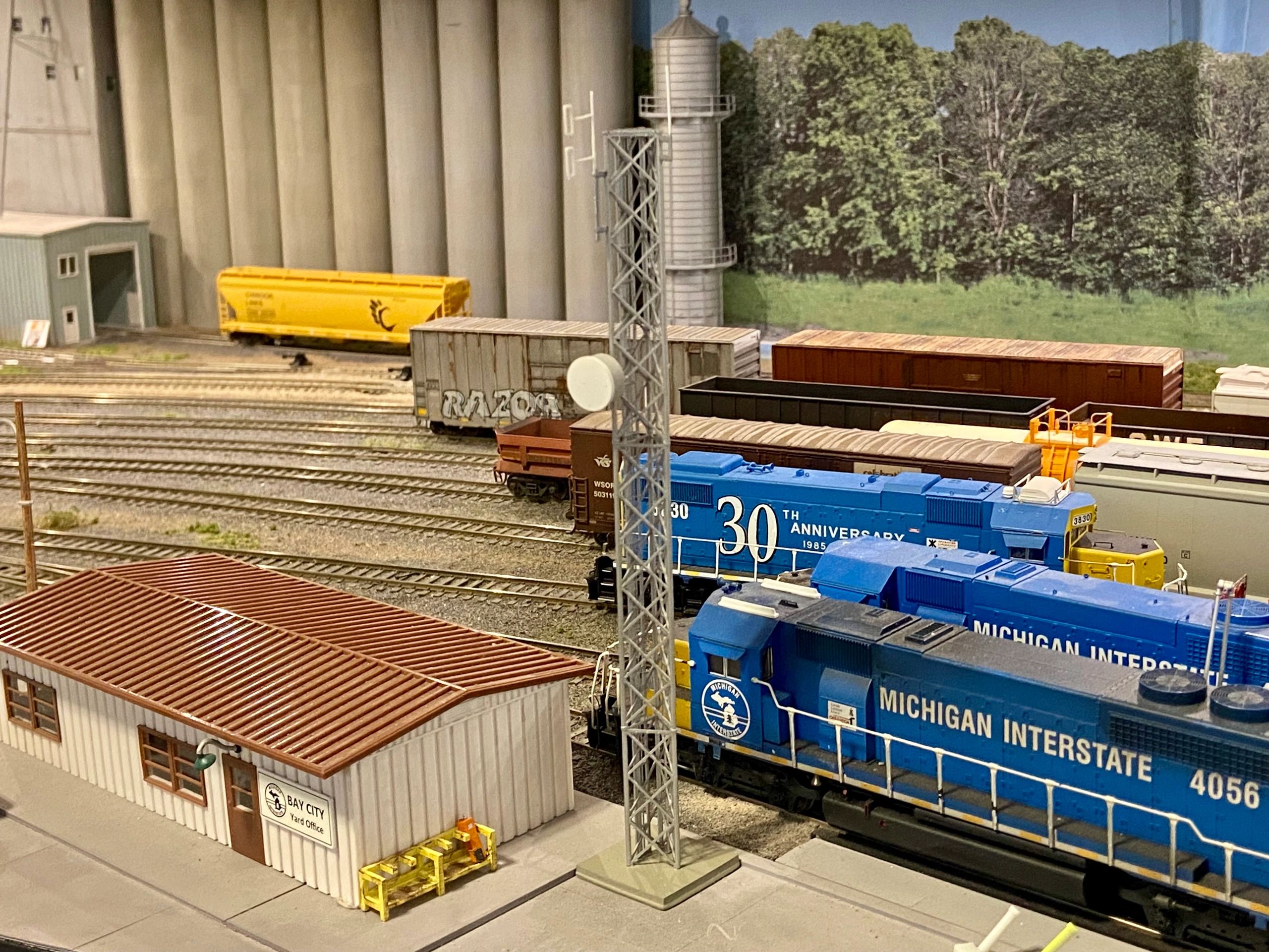 MAC Rail Products - Model Railroad End of Train Device