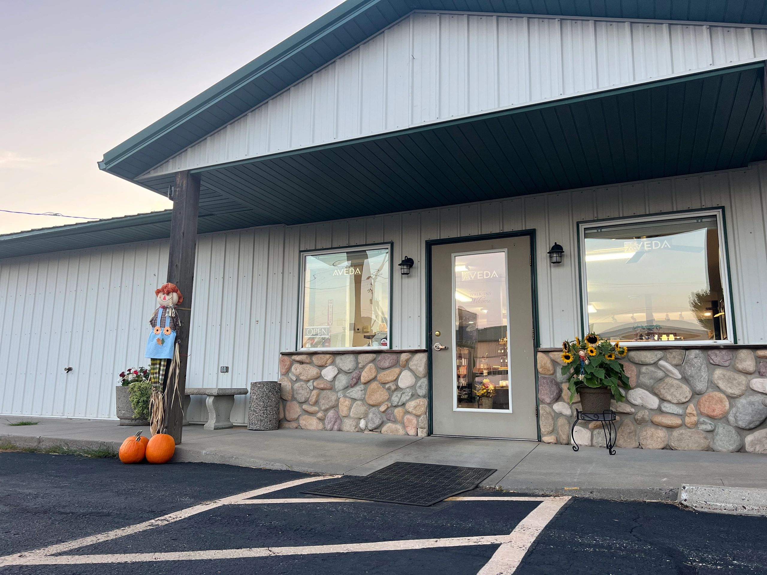 Shear Style Hair & Spa