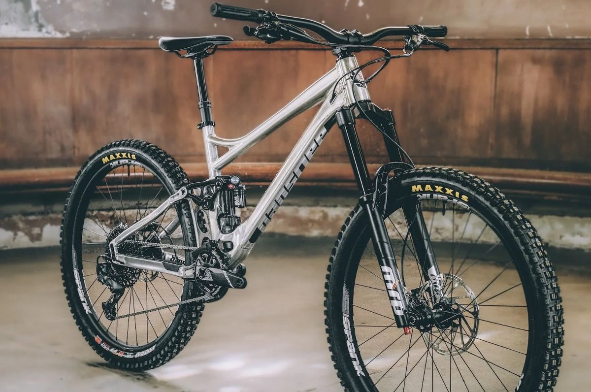 Banshee Rune MTB