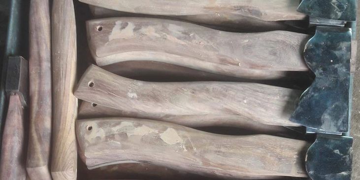 Axes, Knives, Firestarters, Travel Accessories - Rill Simple Tools