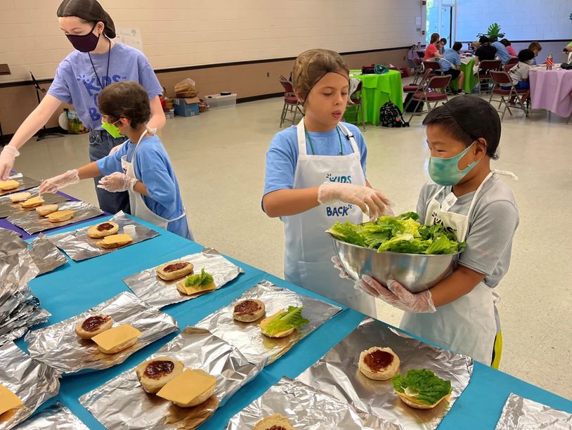 Volunteer Opportunities for Your Kids - Kids Give Back