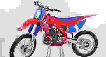BUILT - Conversion Services CR500AF, Billet CNC Engine Cases CR500
