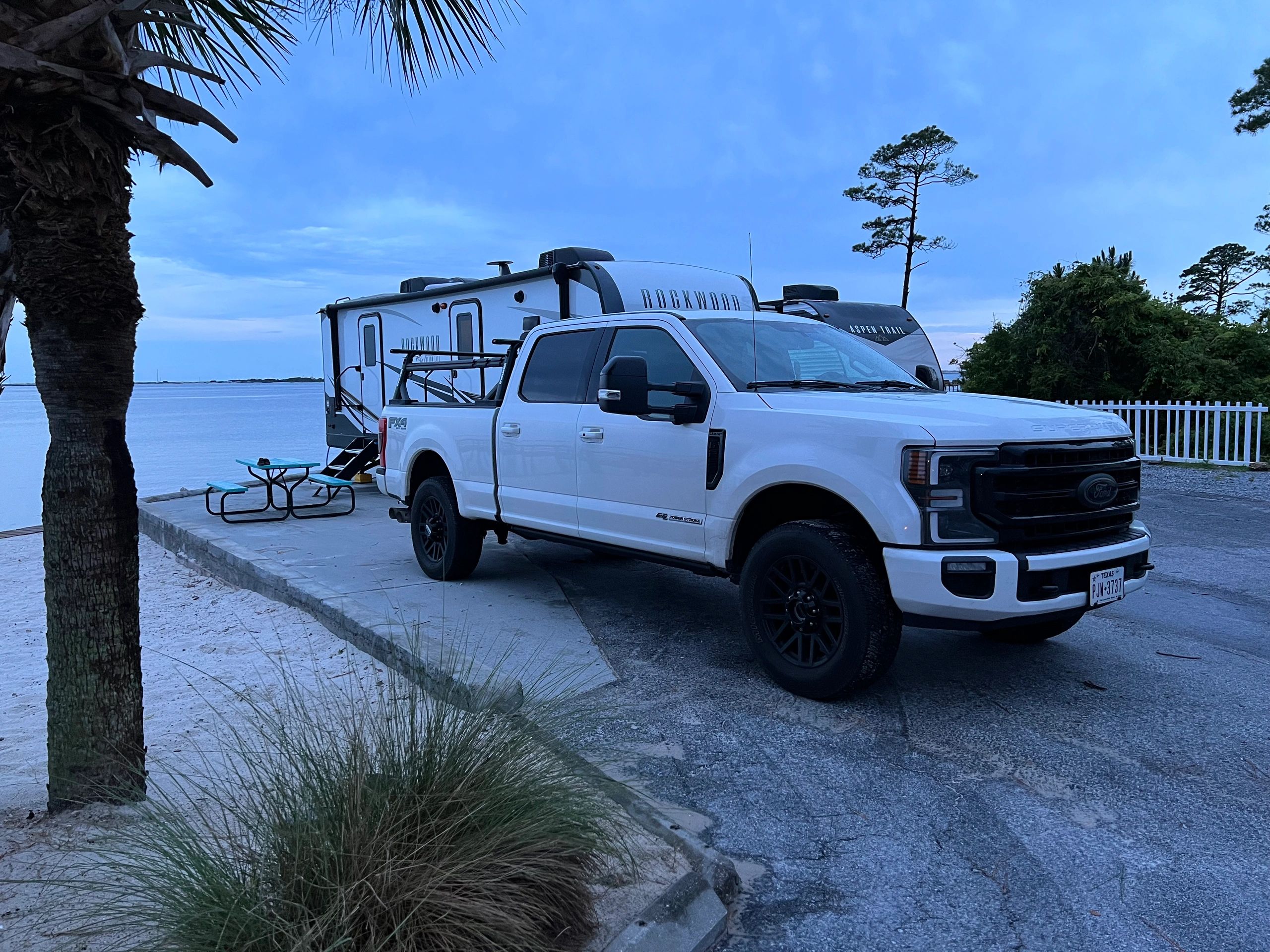 5G RV - Mobile RV Techs for Efficient RV Repair Services