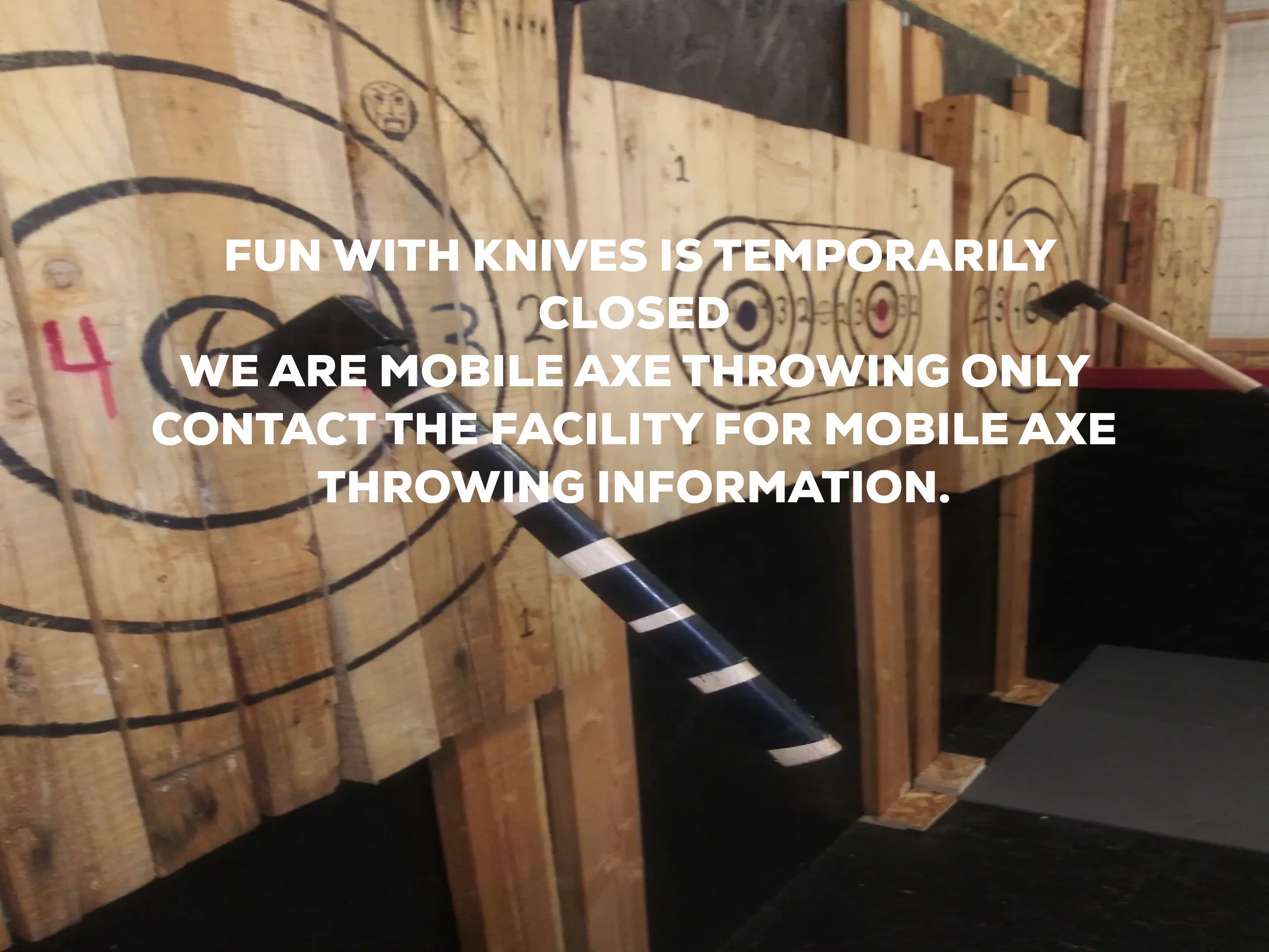 Axe, Knife and Shuriken Throwing Competition - Fun With Knives