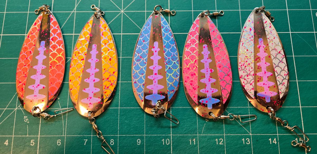 Fish scale glow splatter dodgers