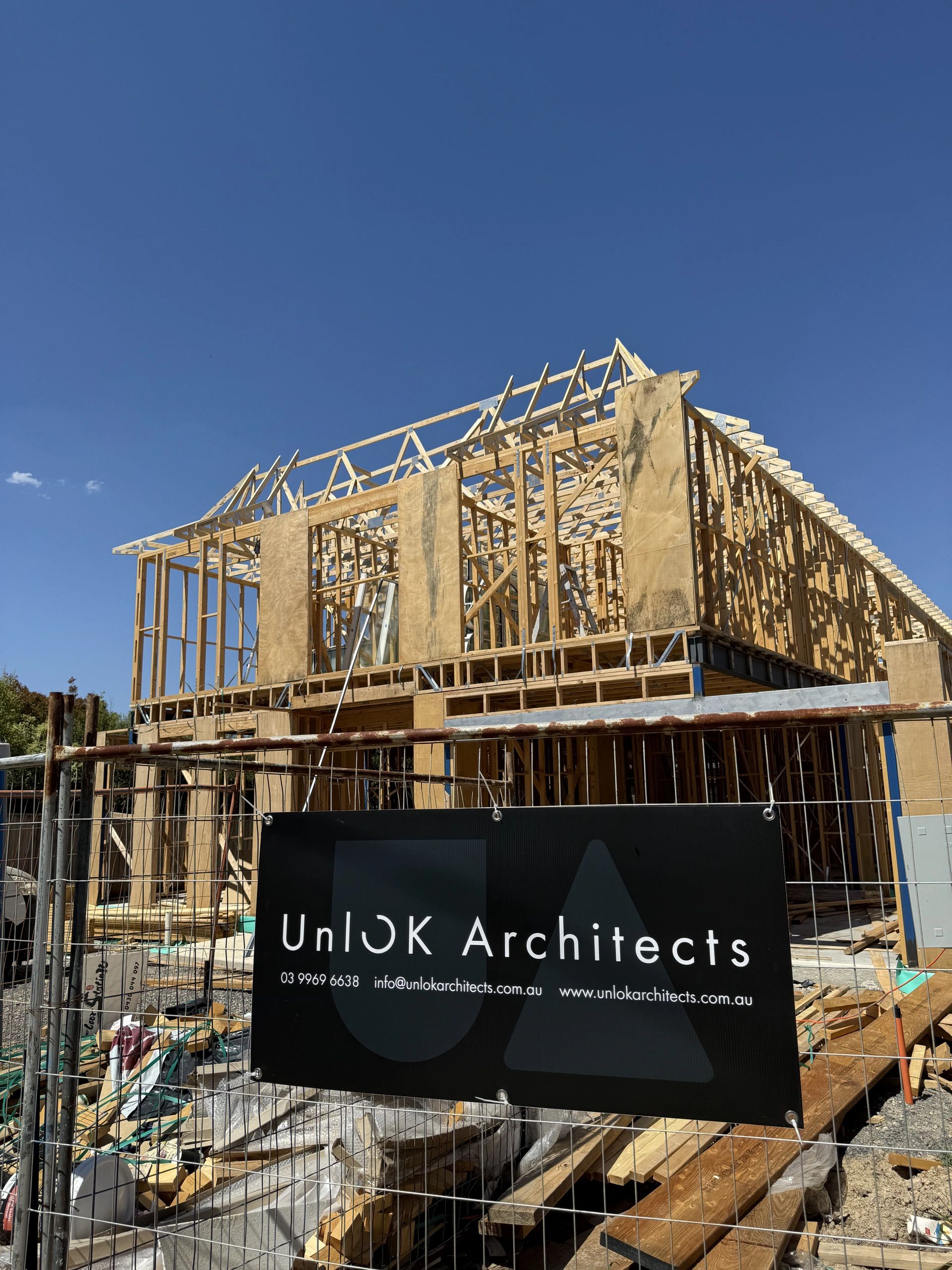 Pindari Single House At Glen Waverley