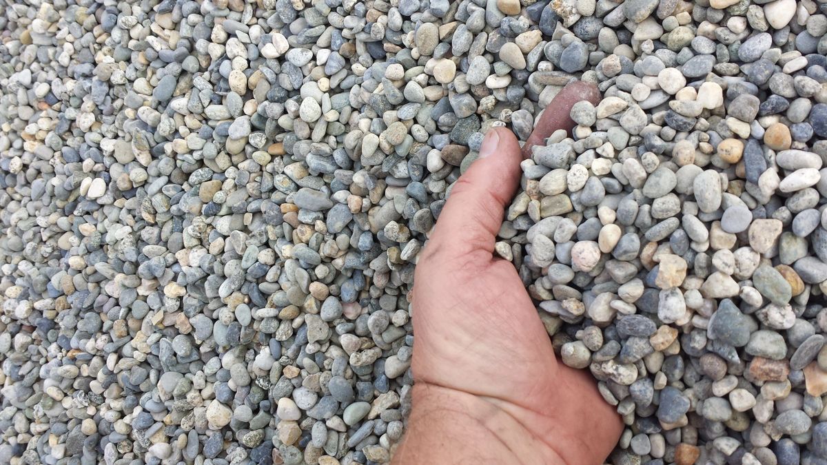 Pea Stone - 1 Yard