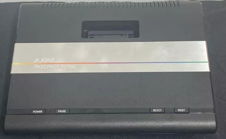 Atari 7800 Pro Console in Excellent Condition w/ Game, Joystick ...