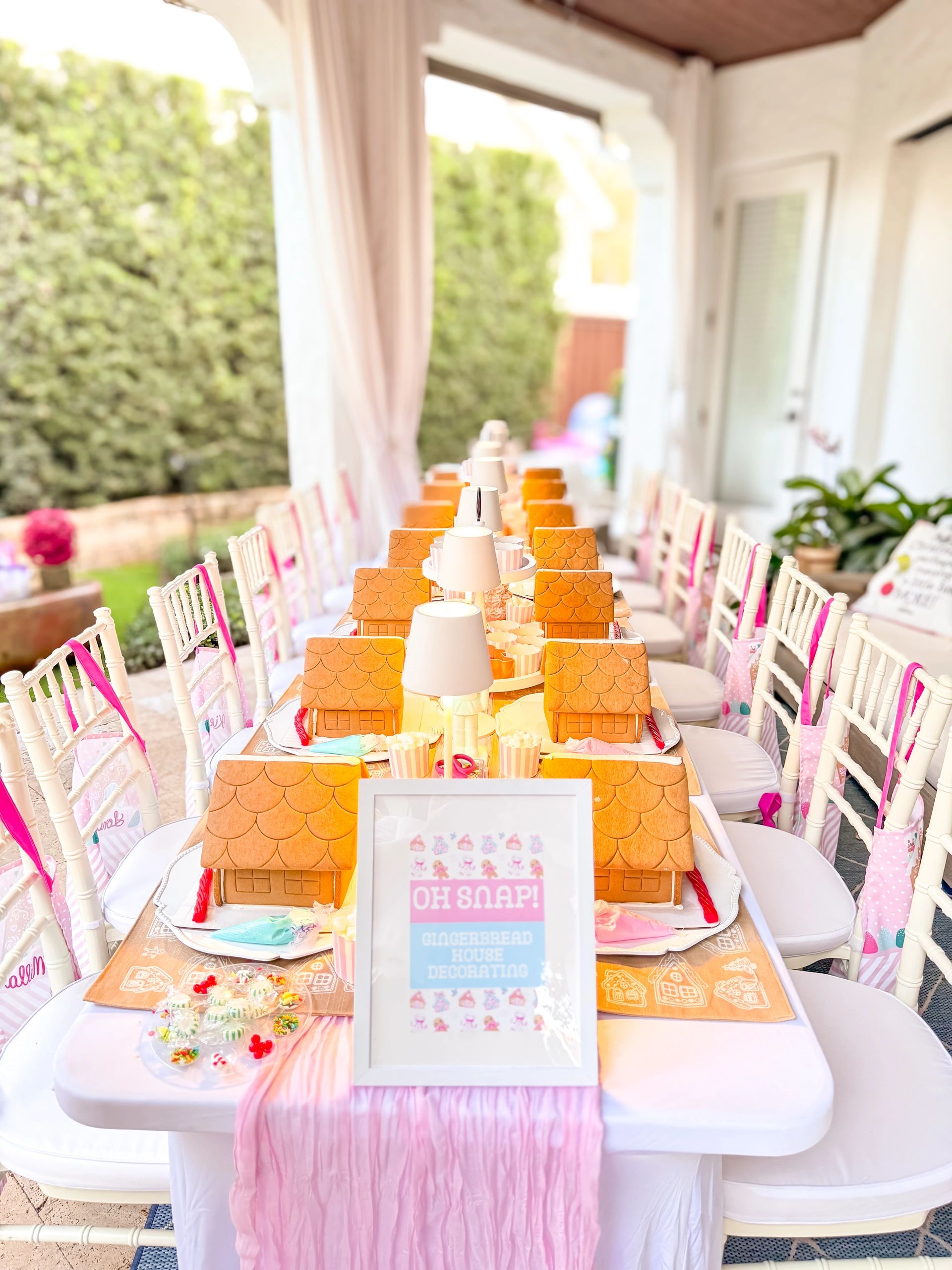 CUSTOM PARTIES