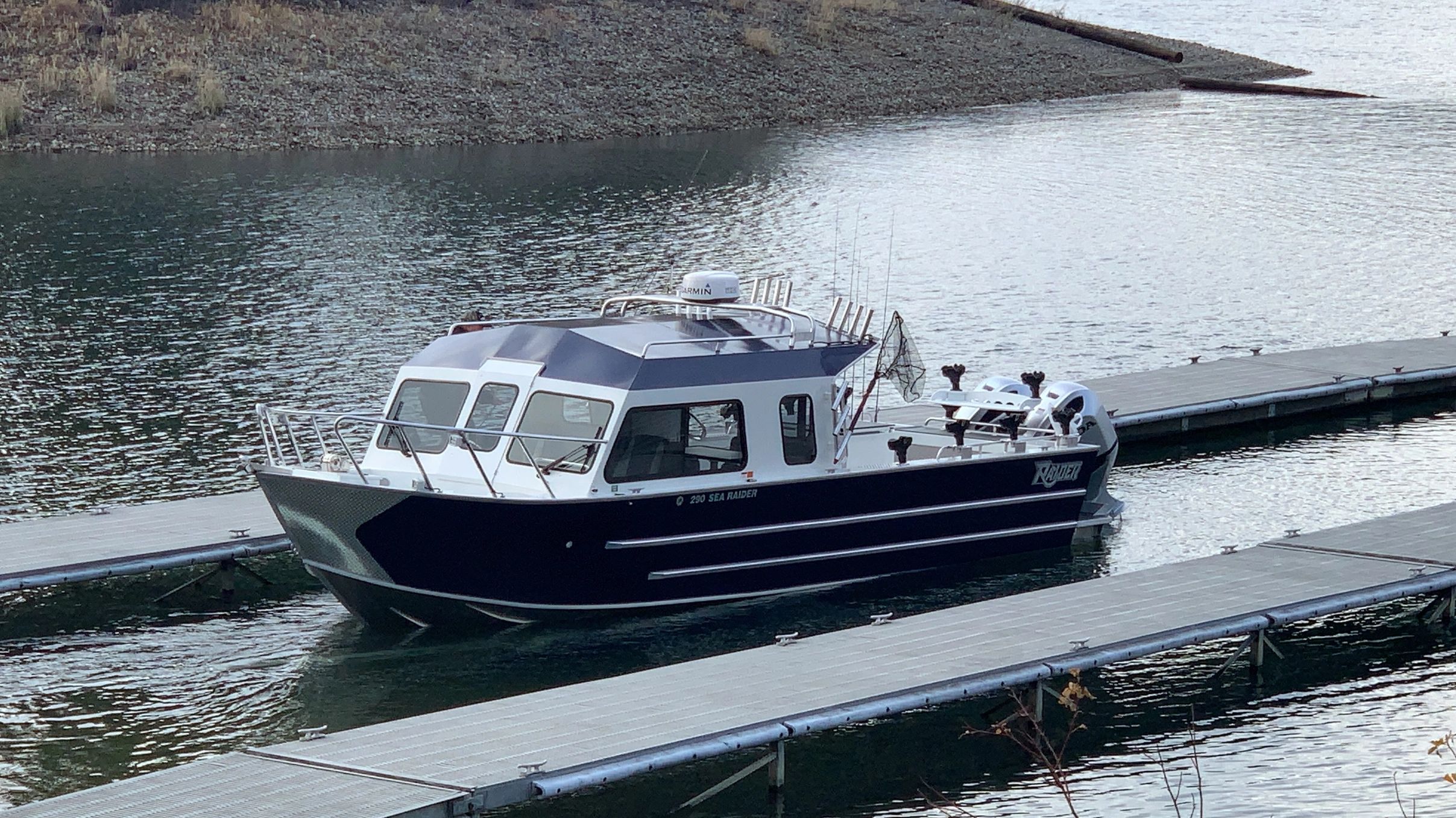 Fish Invader Sportfishing - Fishing, Tours, Team Building