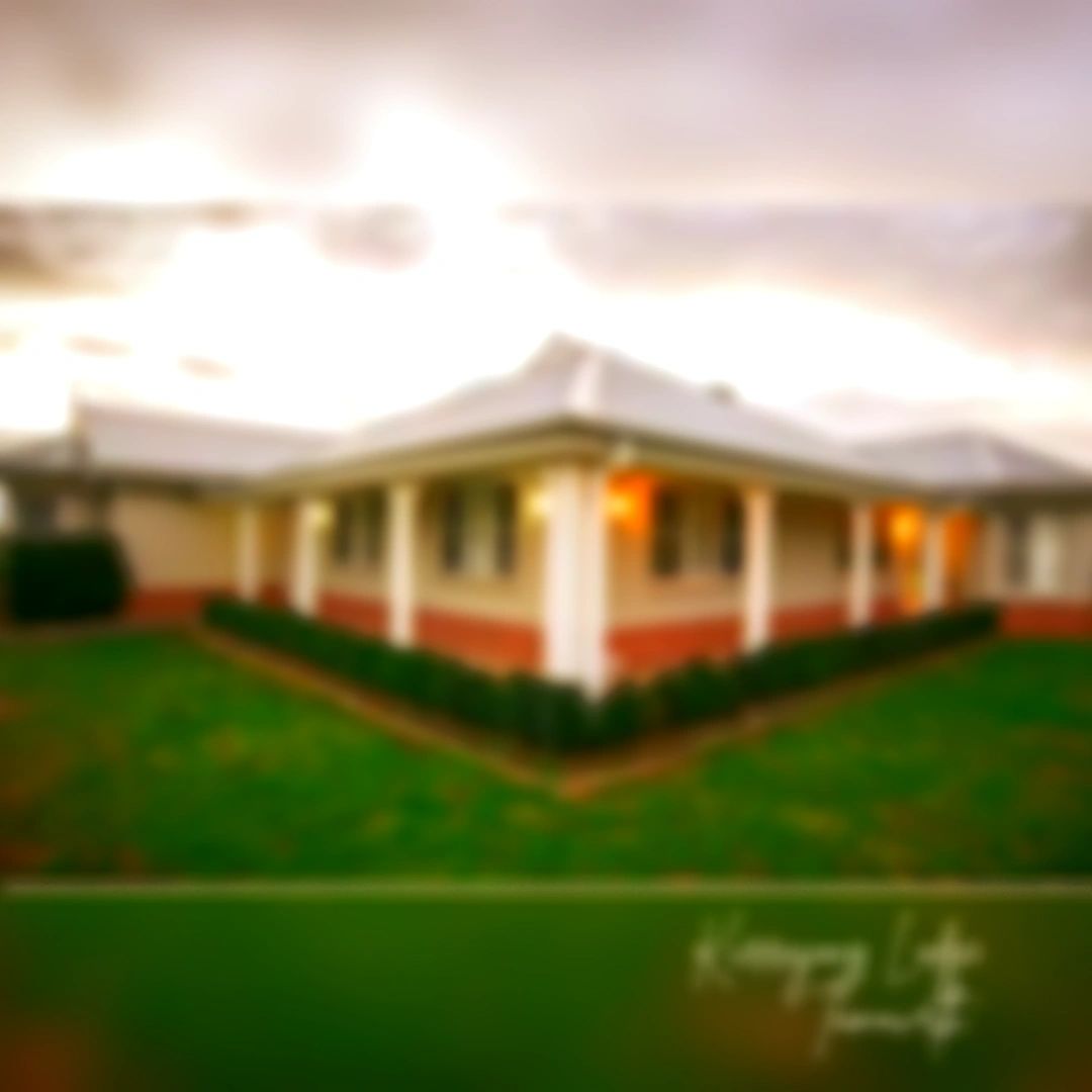 Welcome [staytamworth.com]