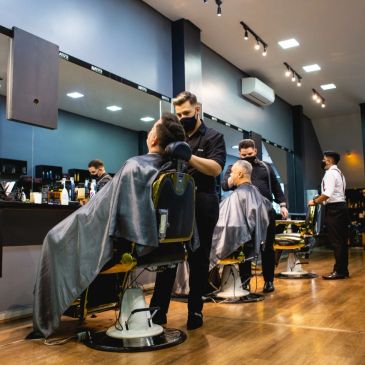 Natu's barber shop - Corte De Cabelo E Barba, Serviços De Barbearia