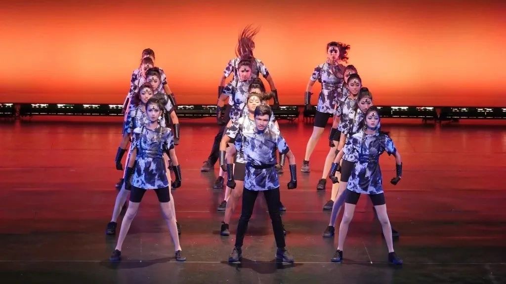 Empowering Minds, Moving Souls: Dance as a Path to Connection