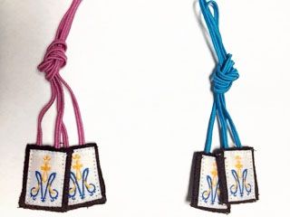 Small size brown scapular