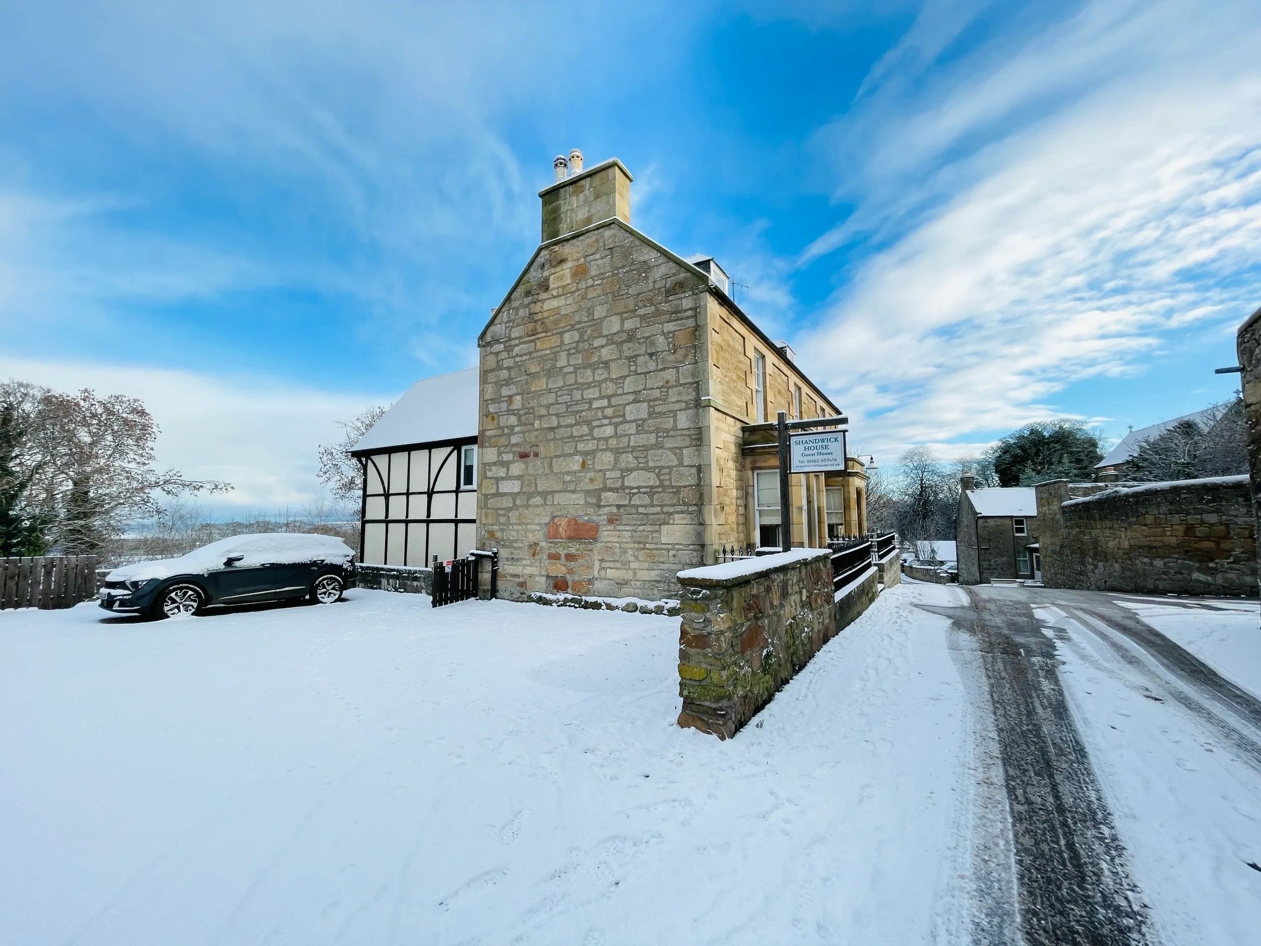 Shandwick House - Accommodation, Bed and Breakfast, B &B, Tain.