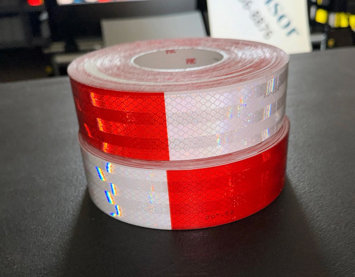 3M 983 DOT C2 Reflective Tape for Tractor Trailers