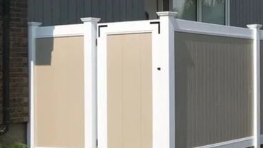 Composite Fence, Fence, Pvc Fence - Surreal Fences - Kelowna, British ...