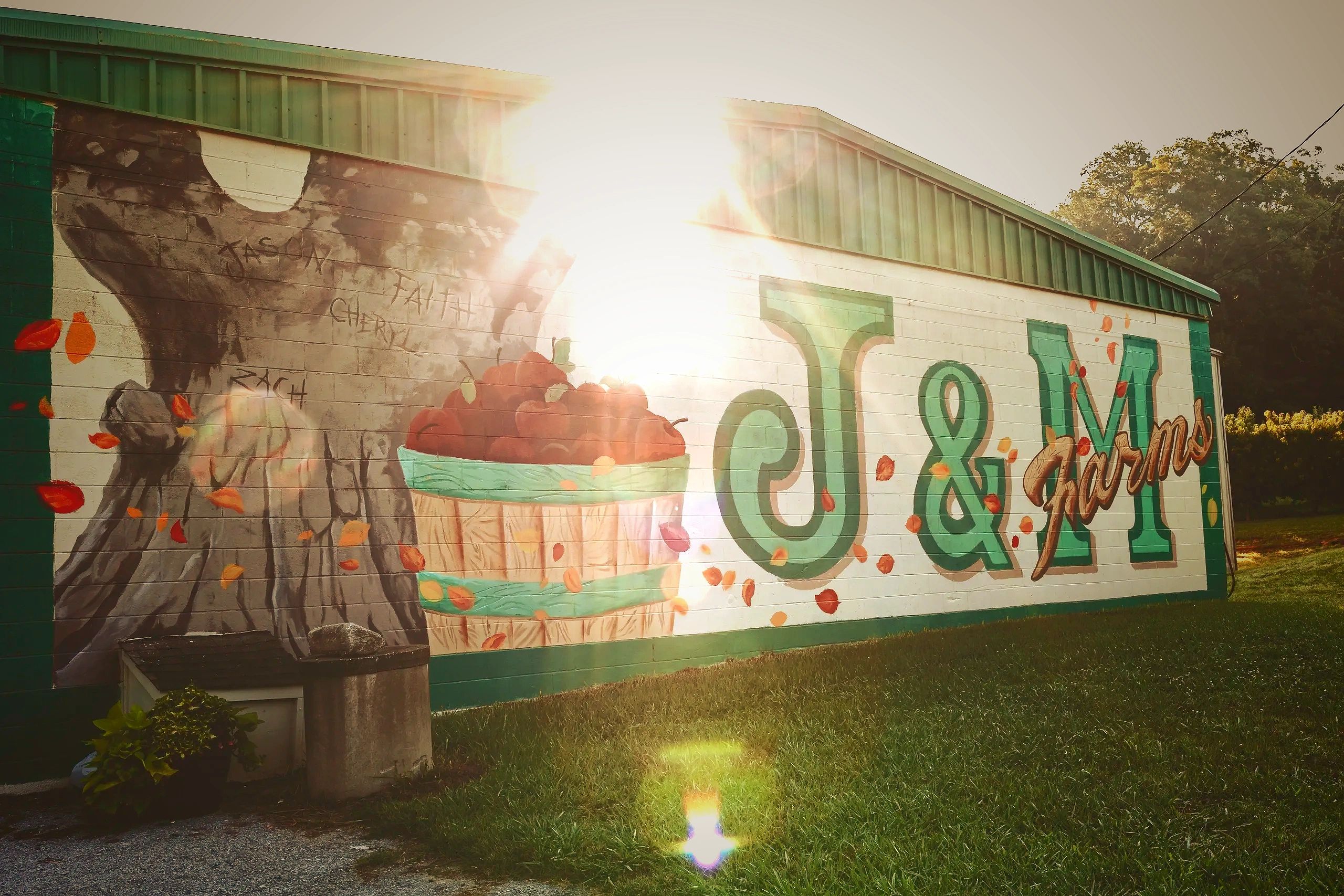 J&M Farms - Your one-stop farm store for fresh produce