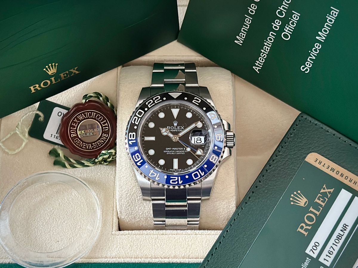 (SOLD) Rolex GMT-MASTER II | 116710BLNR Full Set