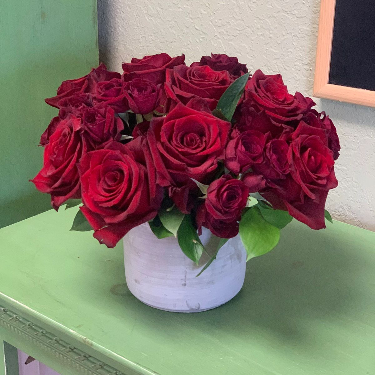 Pavé of Roses - Plush Red Roses with a bold petal count. Most Beautiful ...