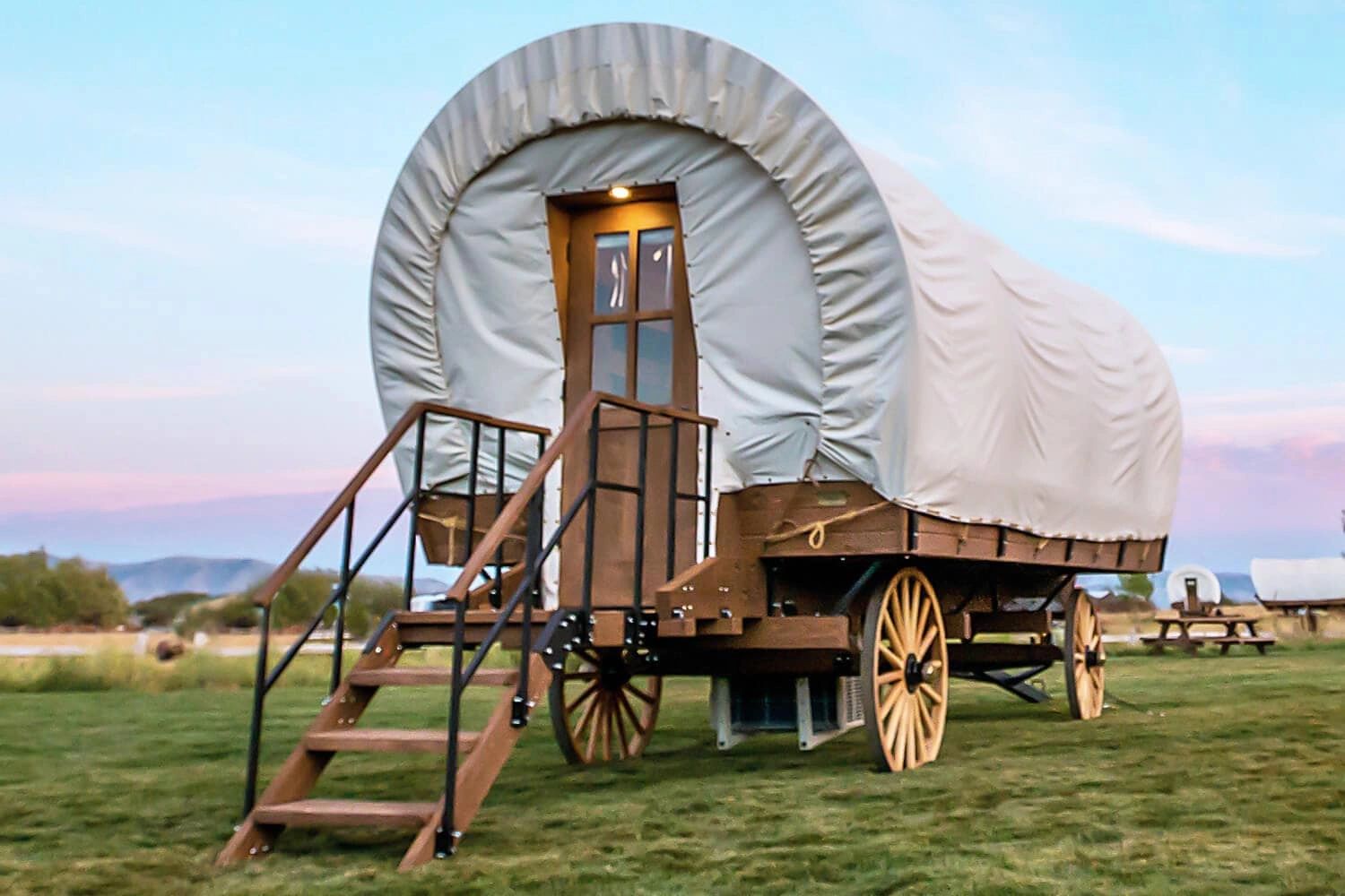 Life Size Conestoga Wagons Conestoga® Wagon Co | Glamping And Lodging