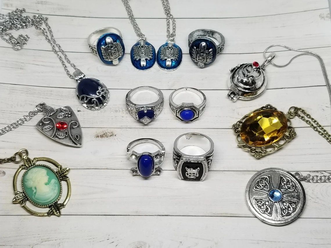 14 piece Vampire Diaries INSPIRED Bundle Jewelry Set