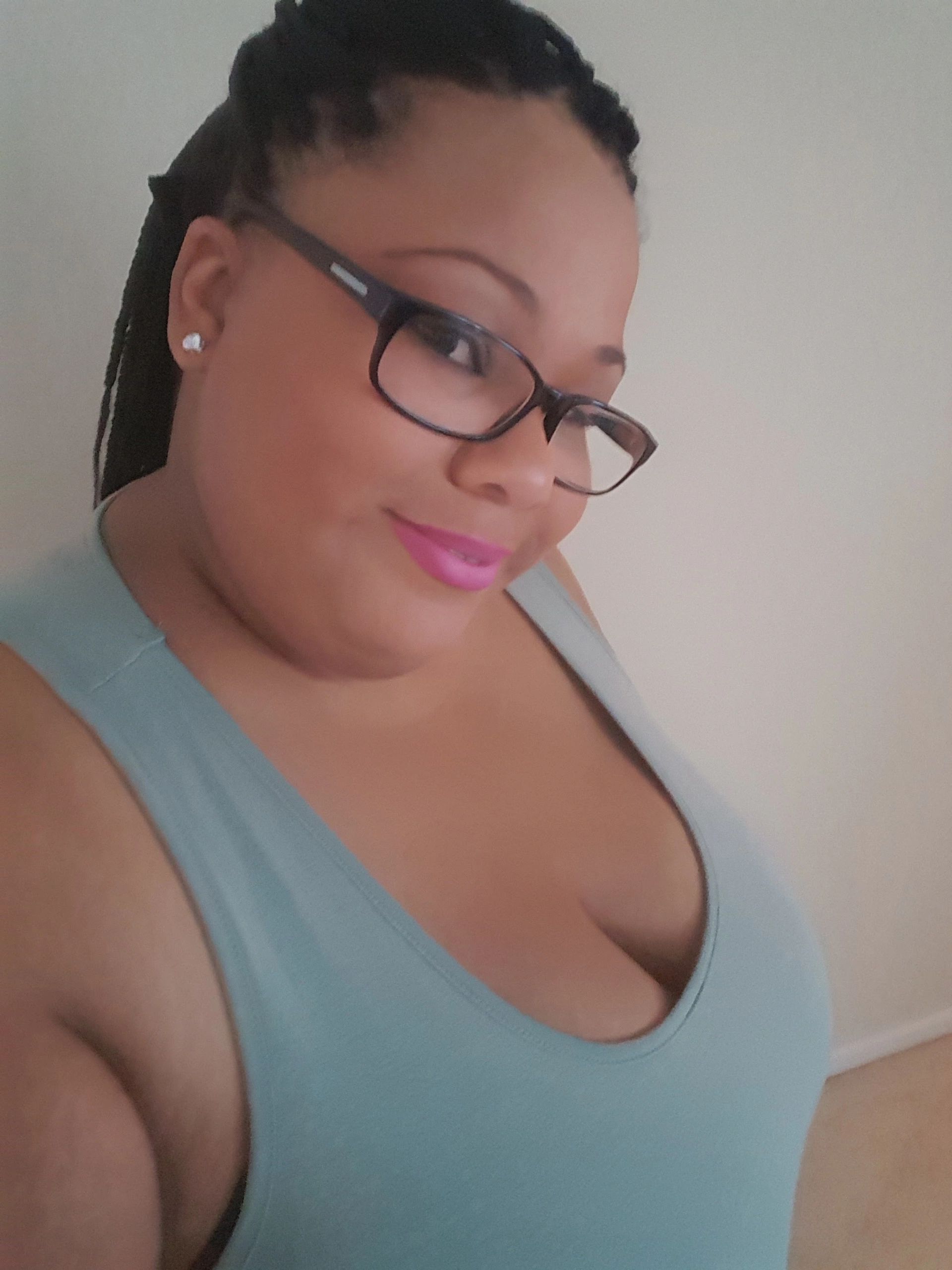 Welcome to curvycravings_XO