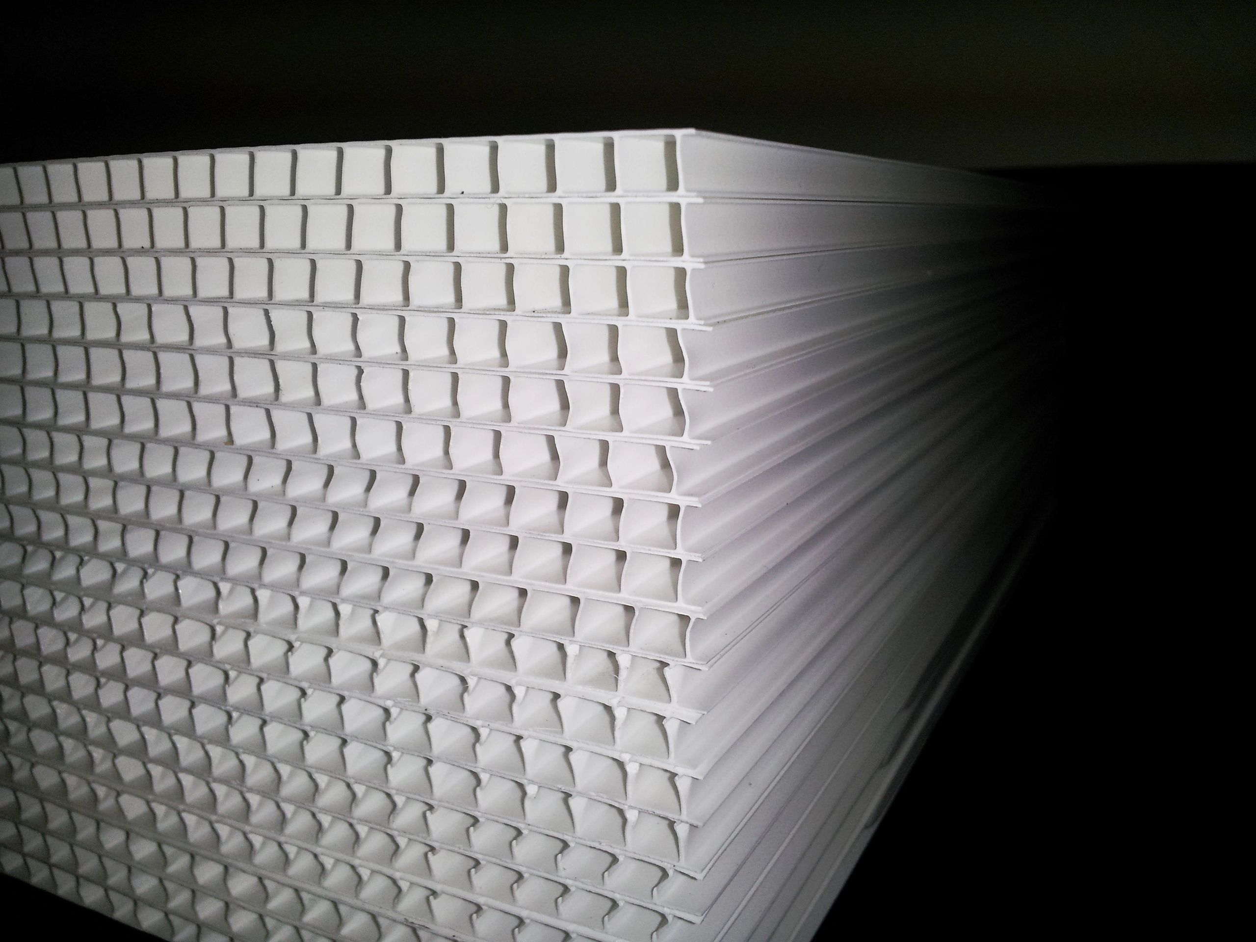 Hollowcore Plastic Extrusions