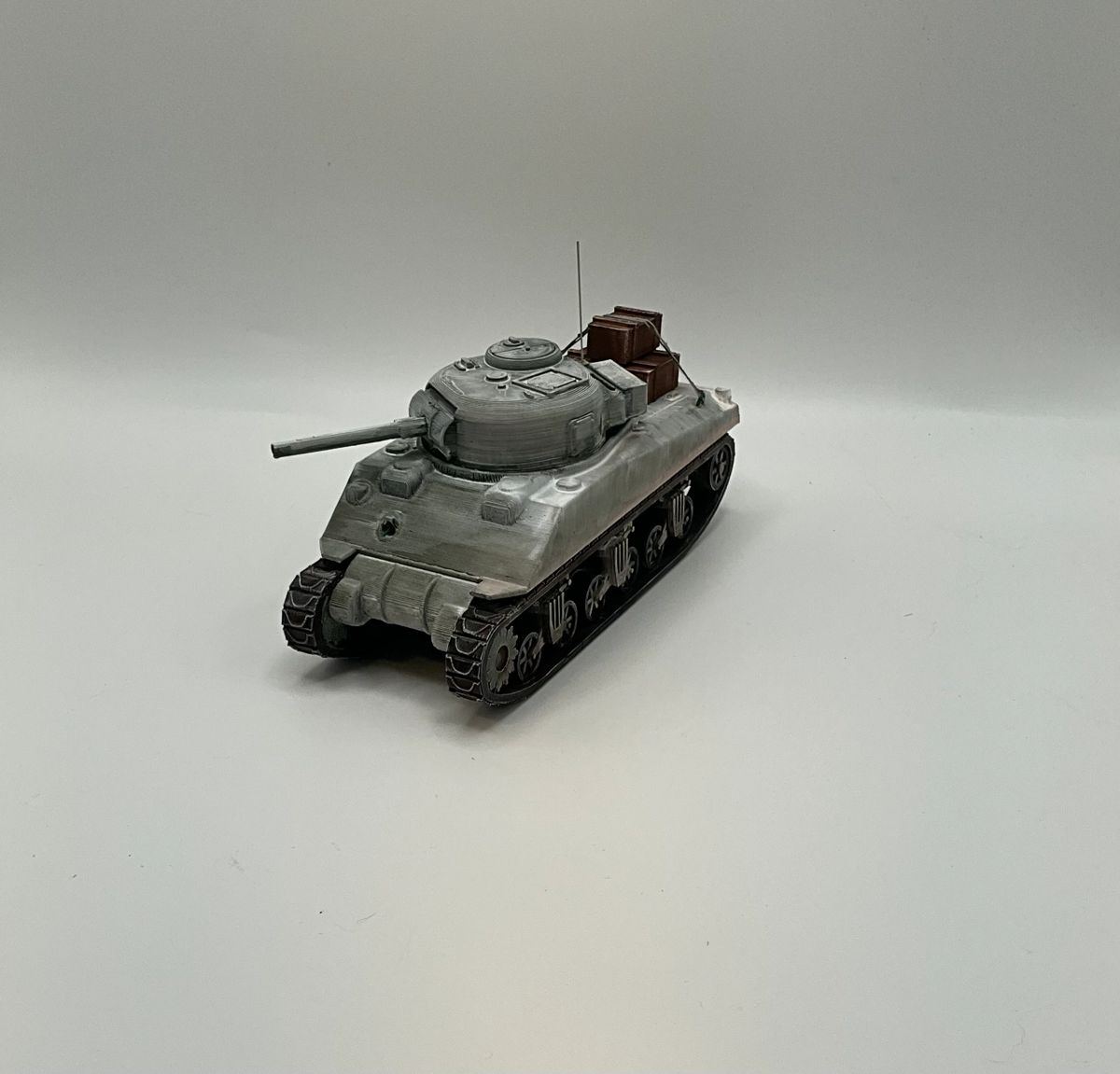 Custom painted and weathered M4 Sherman - winter camouflage