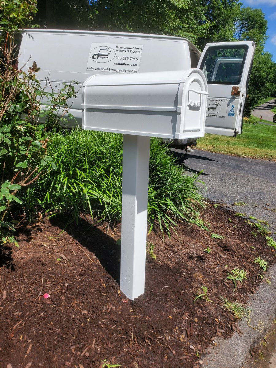 Salsbury Heavy Duty Aluminum Mailbox and post with installation included.