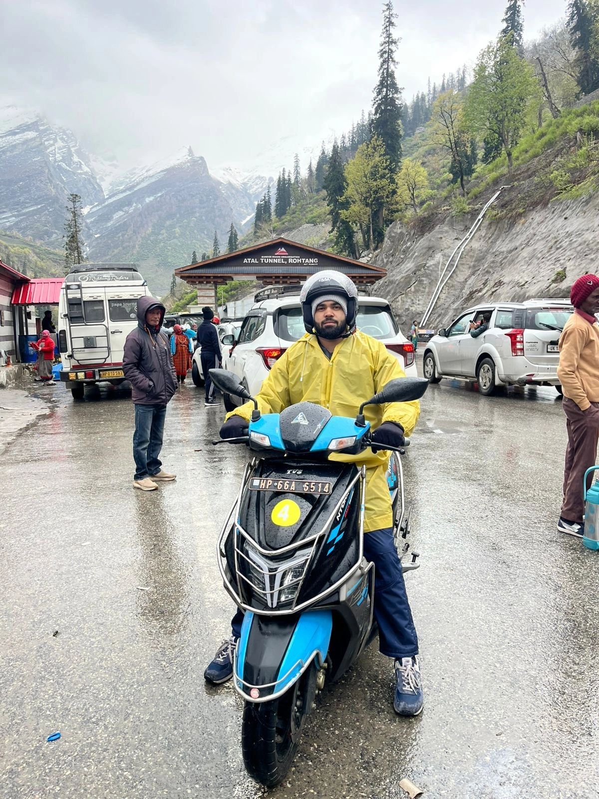 Manali Scooty Rental