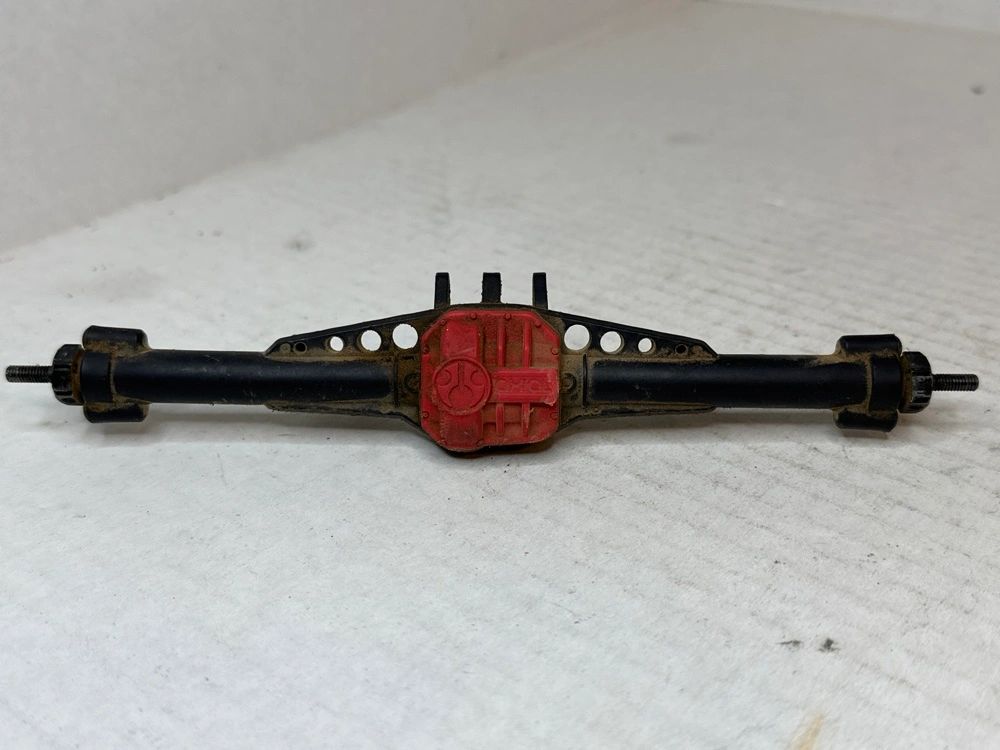 Axial AR44 Rear 1 Piece Axle