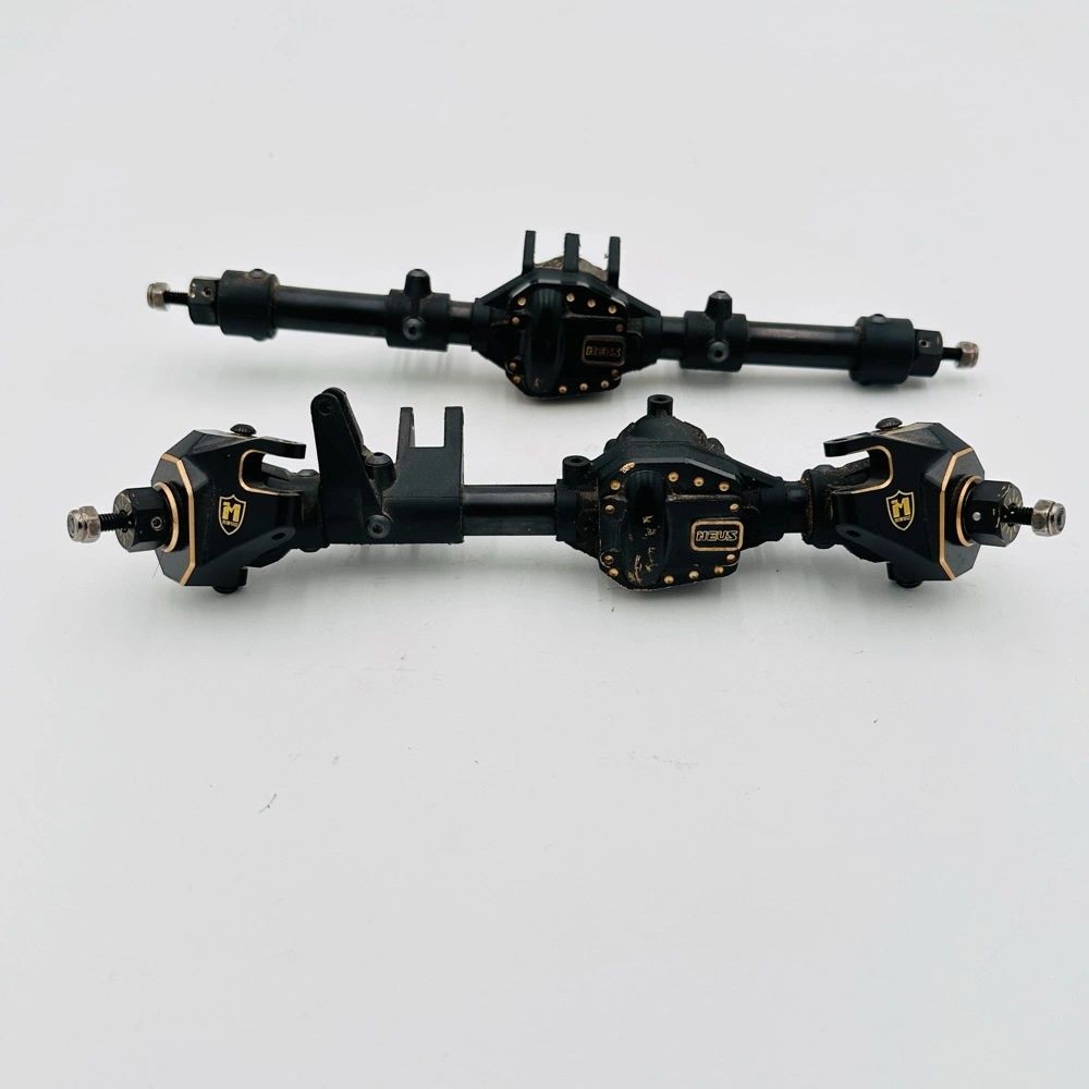 Axial SCX10 Pro Straight Axles w/Meus Brass Diff Covers & Knuckles