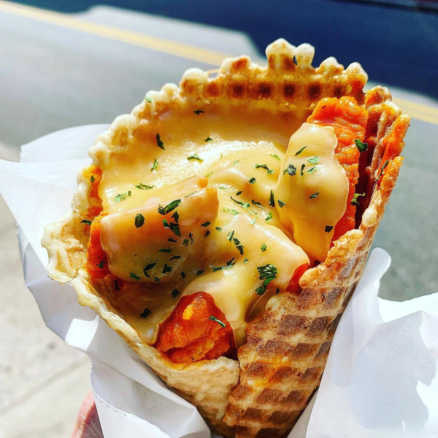Craving A Buffalo Chicken Cheese Cone!? 狼SecretMenu(MidloShop)