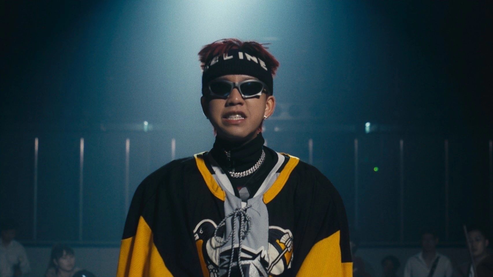 JARVIS ดึง “คุณพ่อ” ฮีโร่ในดวงใจ ร่วมเล่น MV เพลง “น้ำแดงน้ำส้ม”