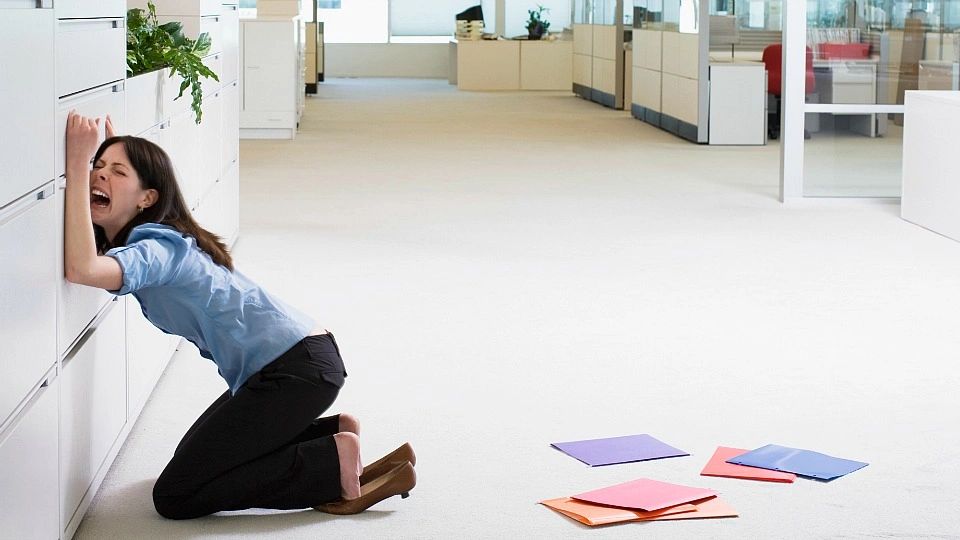 How to Beat Burn Out! - 10 Practical Ways to Hit the Refresh